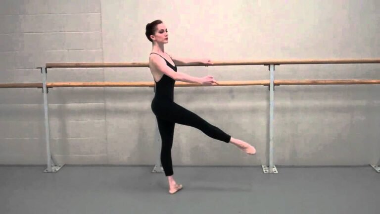 10 Best Ballet Barre Workout Moves To Transform Your Body